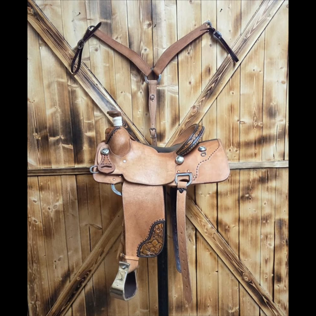 NFR 2025 | Saddle #10 ($3895; $500 Deposit) – Three Forks Saddlery
